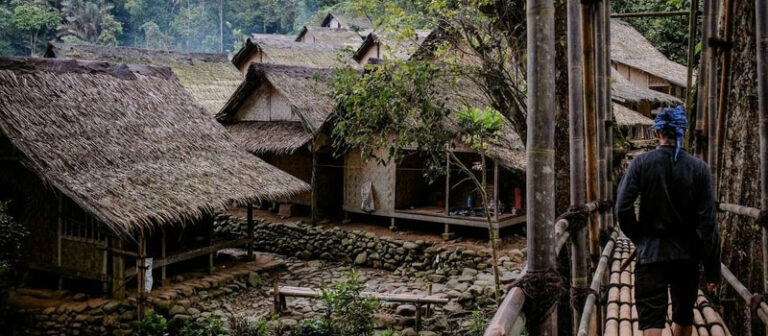 Rumah Adat Suku Baduy : Filosofi Struktur dan Kearifan Lokal
