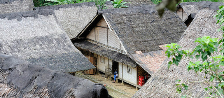 Rumah Adat Suku Baduy : Filosofi Struktur dan Kearifan Lokal